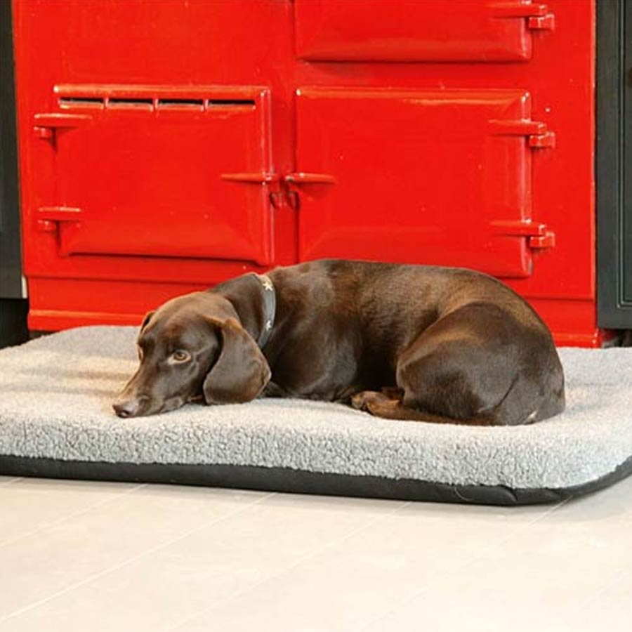 P&L Pet Duvet Dog Bed | Zipped Removable Cover | UK